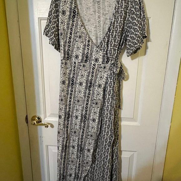 new directions | Dresses | New Directions Black And White Patterned ...